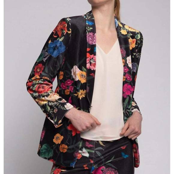 Vilagallo | Jackets & Coats | New Vilagallo Smoking Velvet Blazer In ...